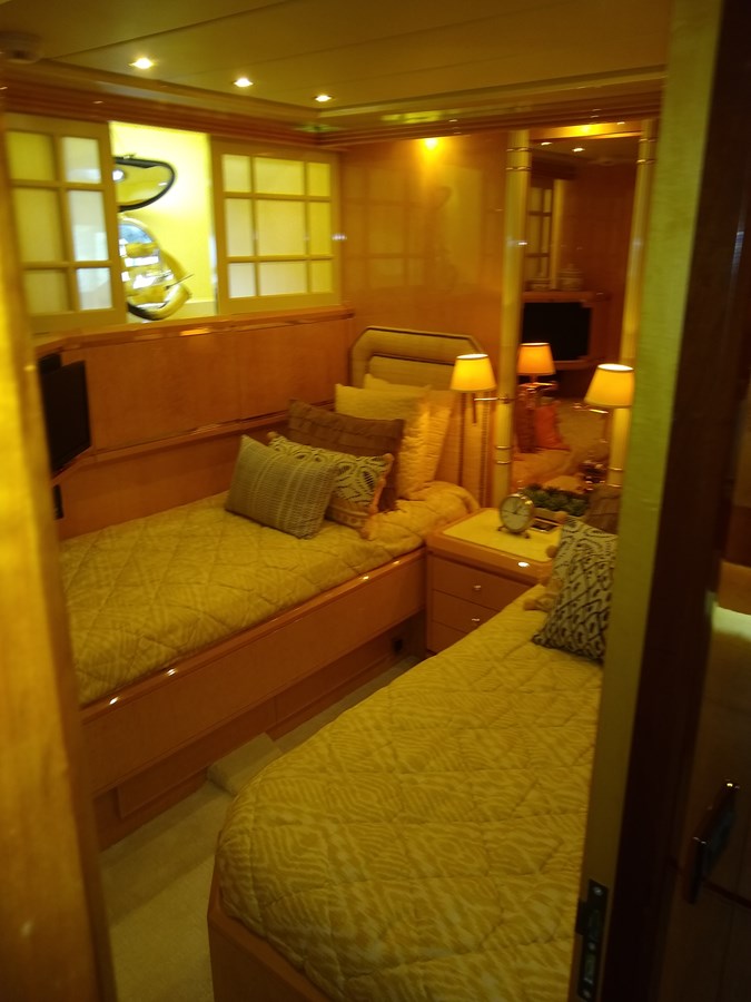 100' MANGUSTA YACHT "ALCHEMIST" - Peter Kehoe & Associates