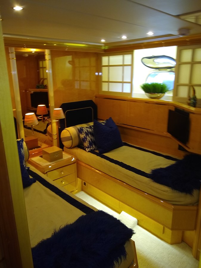 100' MANGUSTA YACHT "ALCHEMIST" - Peter Kehoe & Associates