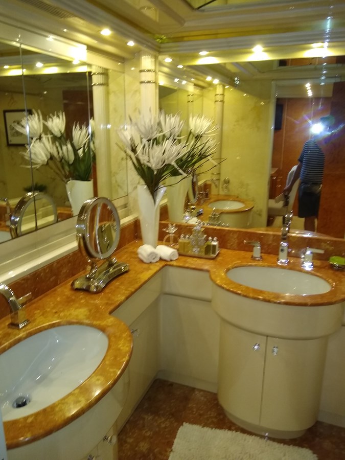 100' MANGUSTA YACHT "ALCHEMIST" - Peter Kehoe & Associates